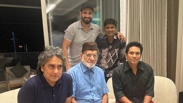 'Legends in One Frame': Irfan Pathan's Pictures With Sachin Tendulkar ...