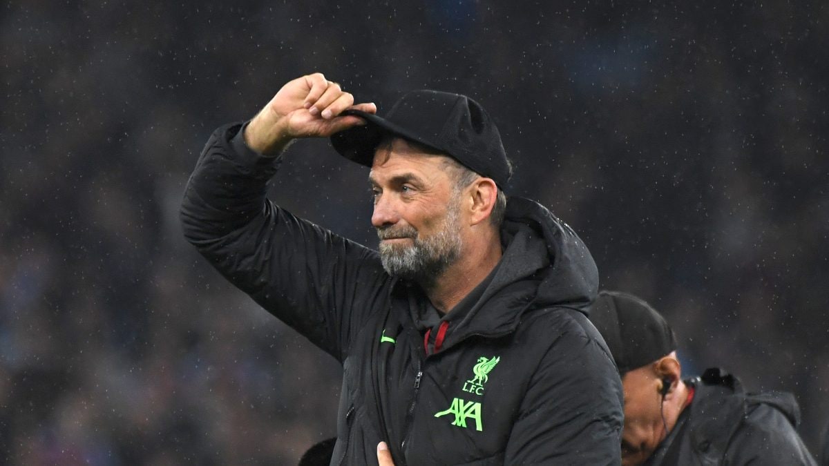 Jurgen Klopp Receives Emotional Farewell From Liverpool Fans in Anfield | Football News - News18