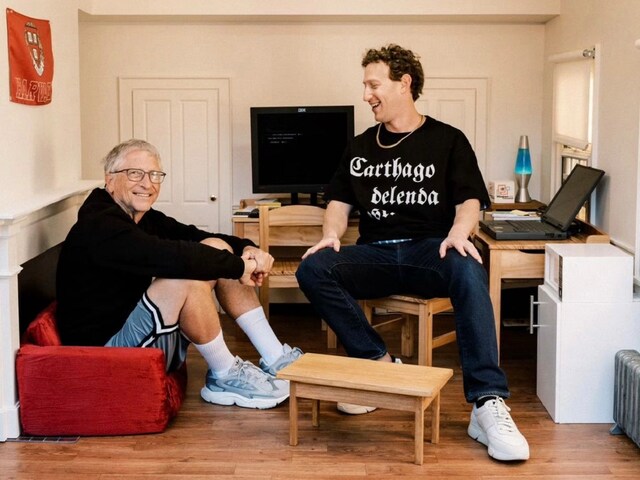 A Photo Worth $296 Billion: Mark Zuckerberg, Bill Gates Clicked ...