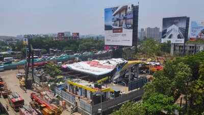 ‘Mumbai Has 1,025 Hoardings’: BMC’s Tall Claim Amid Scores Of Illegal ...