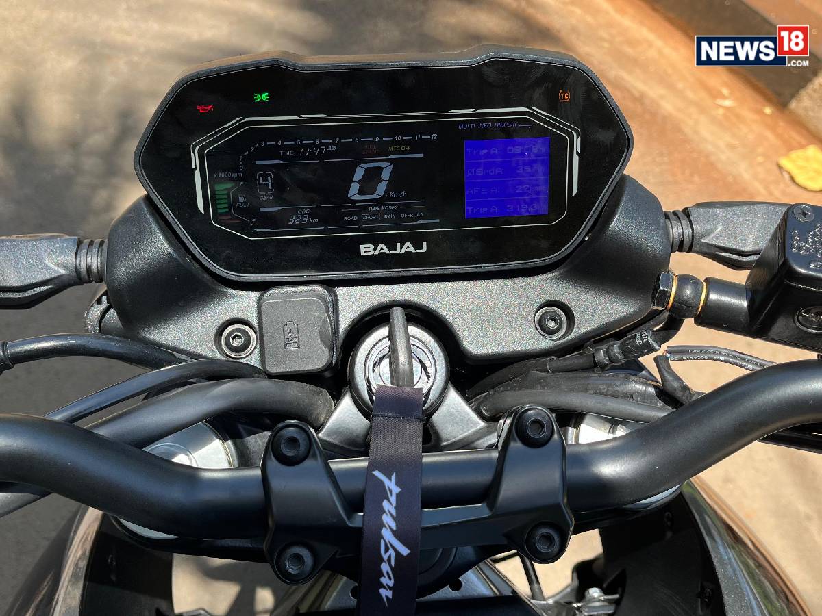 Bajaj Pulsar NS400Z in Pics: See Design, Features, and More in Detail