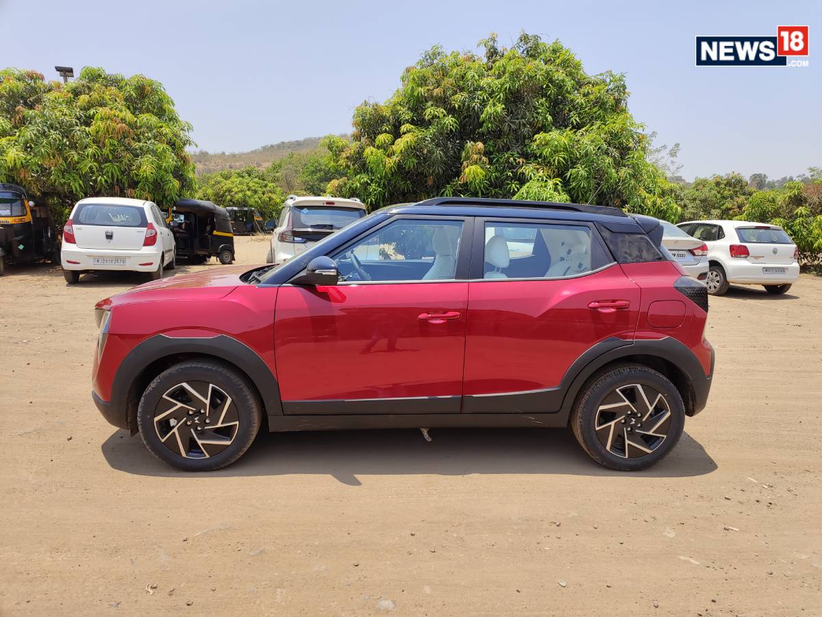 Mahindra XUV 3XO in Pics: See Design, Features, Interior and More in Detail