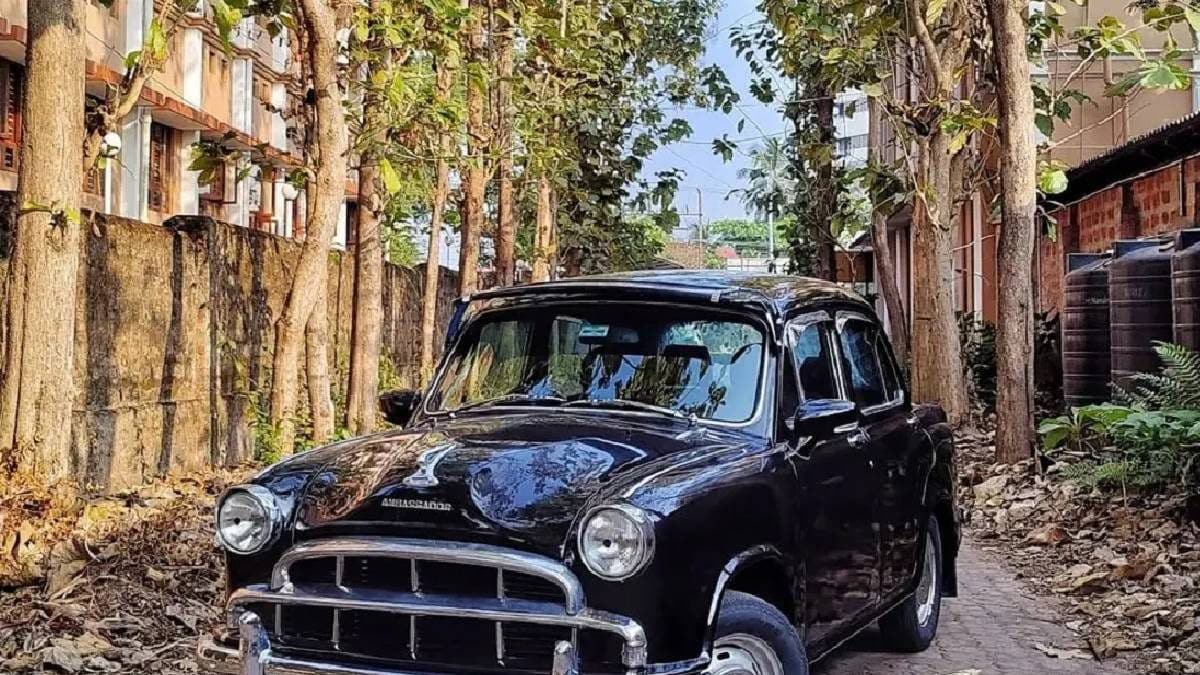 Hindustan Ambassador Car: Here's Why It Was Called King of Indian Roads ...