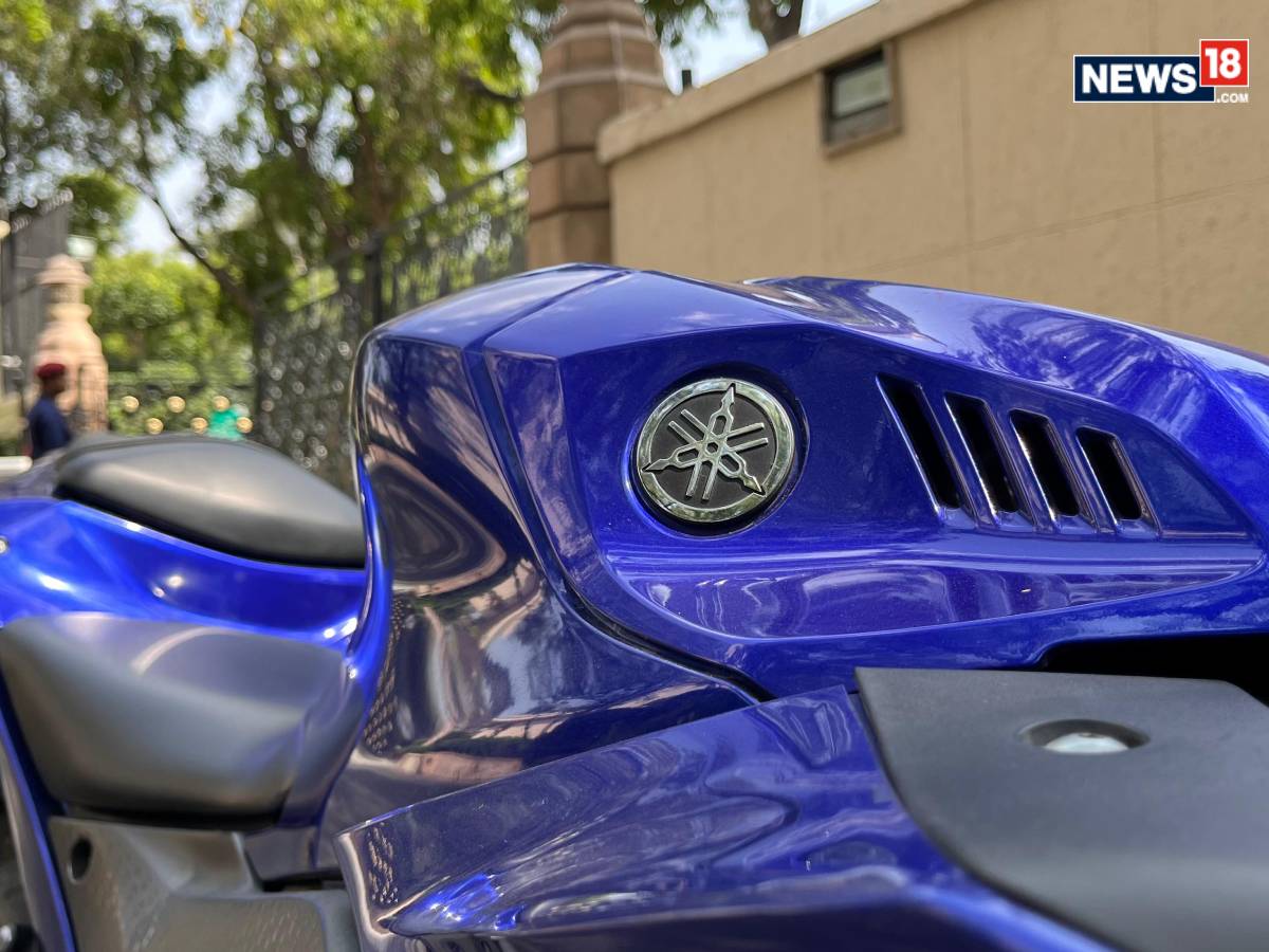Yamaha YZF-R3 in Pics: See Design, Features, and More in Detail