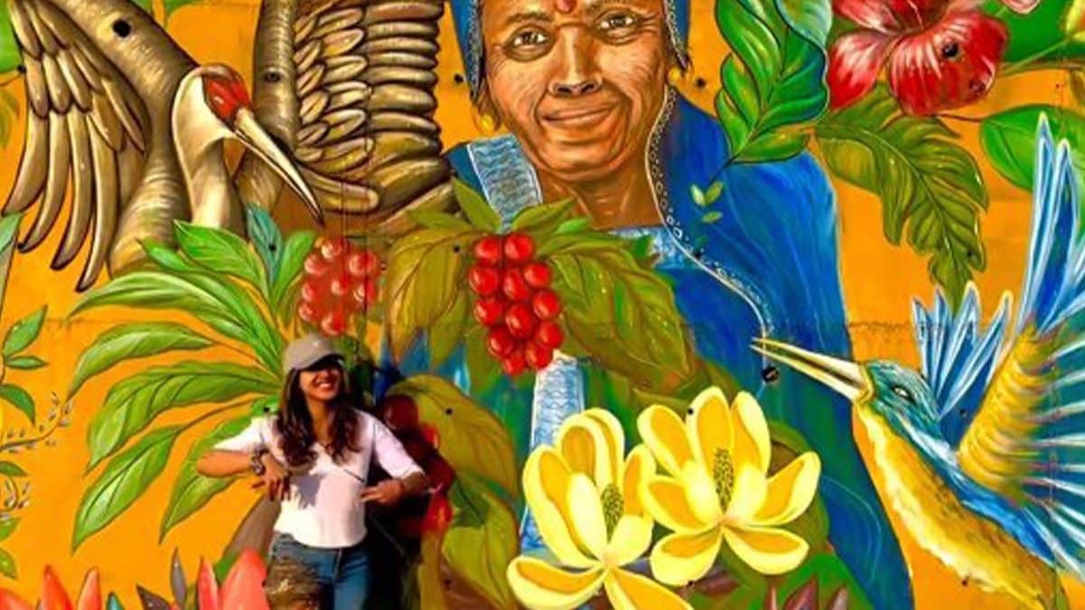 How This Mural Artist Has Transformed The Indian Streets To Spread ...