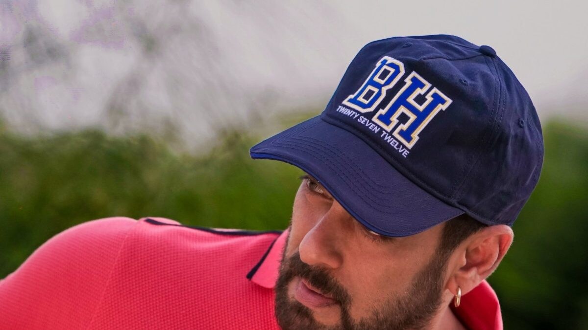 Salman Khan Rocks A Stubble In Latest Photo, Suave Look Goes Viral; See ...