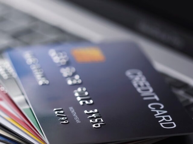 International Travel Debit Card: Check Top Cards To Elevate Your Travel ...