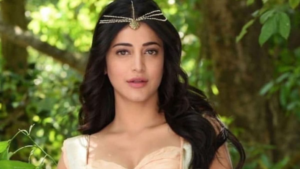 Actress Shruti Haasan’s Childhood Photo With Kamal Haasan, Sarika Viral | Movies News - News18