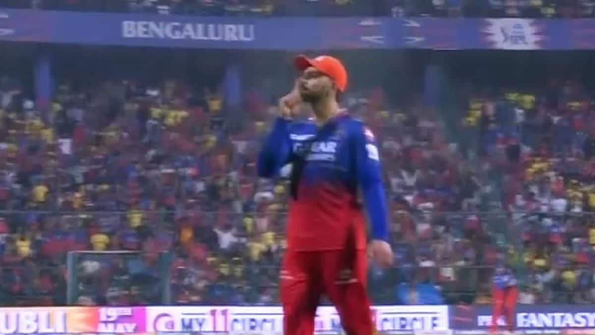 RCB vs CSK: Virat Kohli Seen Shushing Chennai Super Kings Fans Present ...
