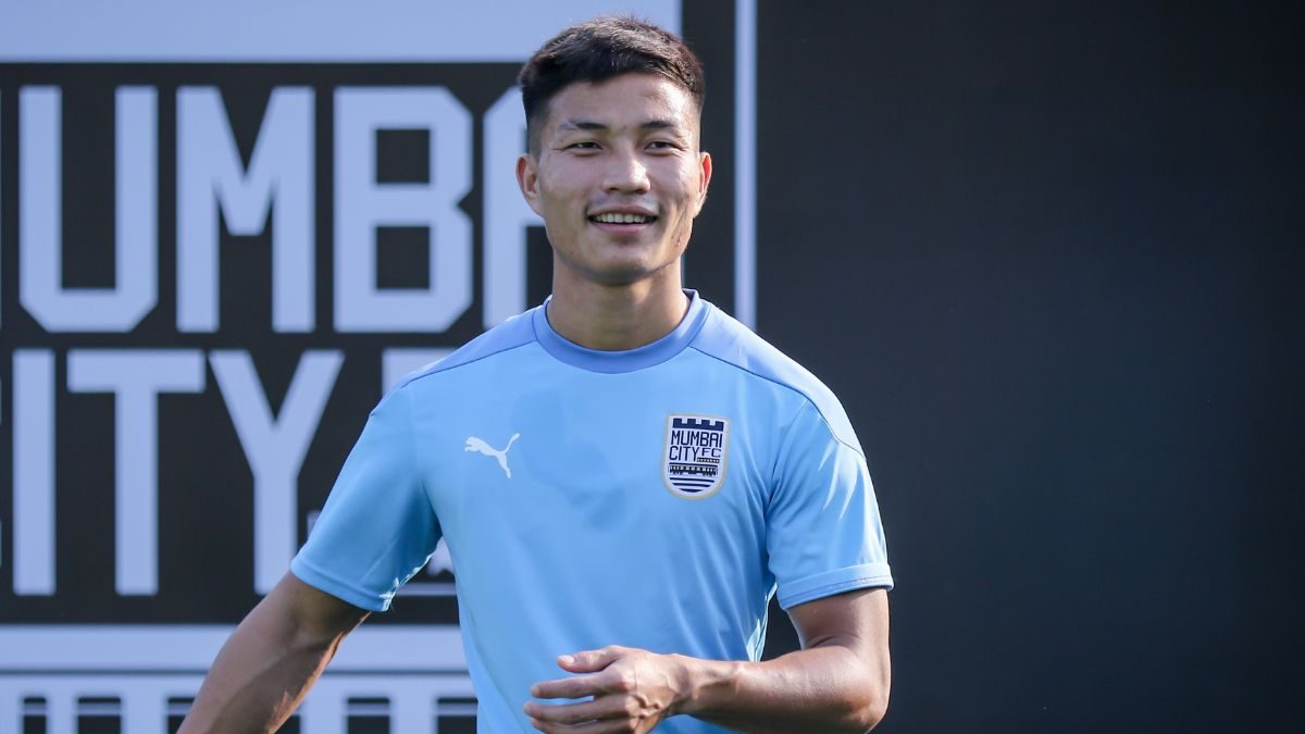 ISL 2024-25: Hmingthanmawia Ralte Pens Extension With Mumbai City FC ...