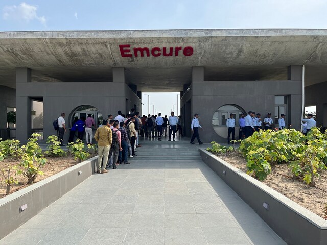 Emcure Pharma IPO Listing Posts 31.45% Gains: Should You Hold, Sell or ...