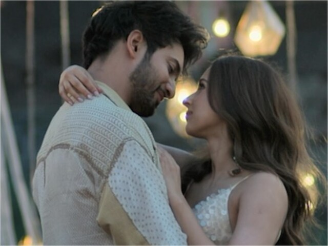 Ishq Vishk Rebound Box Office Day 1: Rohit Saraf, Pashmina Roshan's ...