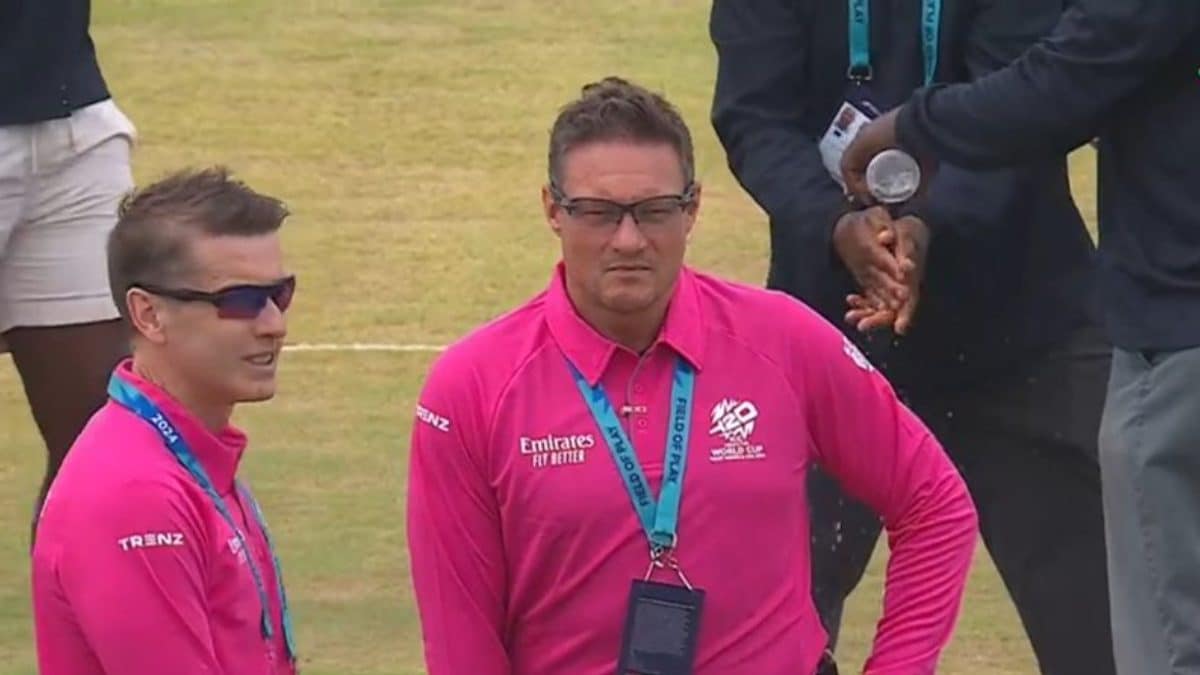 T20 World Cup: Groundsman at USA vs Ireland Clash Seen Washing Hands ...