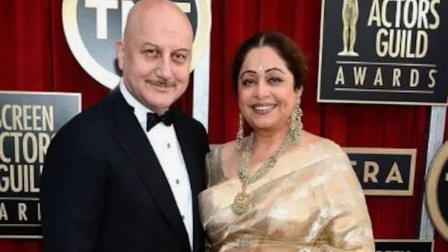 Anupam Kher Recalls Kirron Kher's 'Tough' First Marriage With Gautam ...