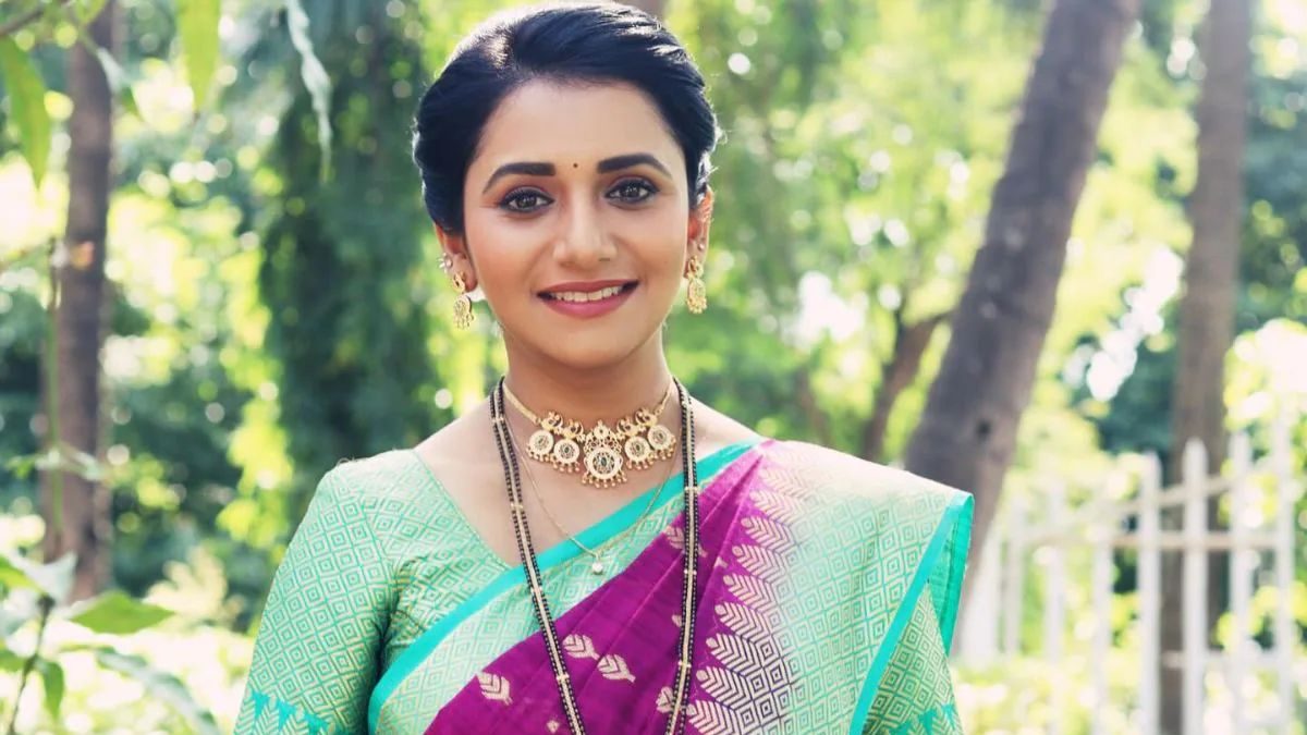 Someone’s Waiting For You At Home, Says Actress Jui Gadkari On Post About Road Safety | Movies ...