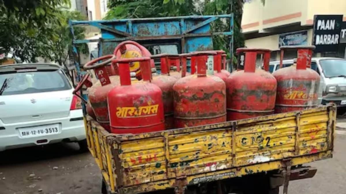 LPG Price Hike: 19 Kg Cylinder Rate Increases By Rs 48.5, 5 Kg Rises By ...
