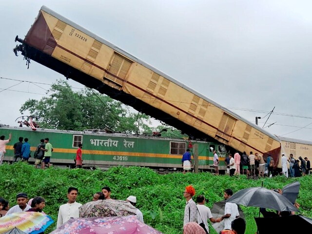 Kanchanjunga Express Accident: 9 Killed, Human Error Likely Behind ...