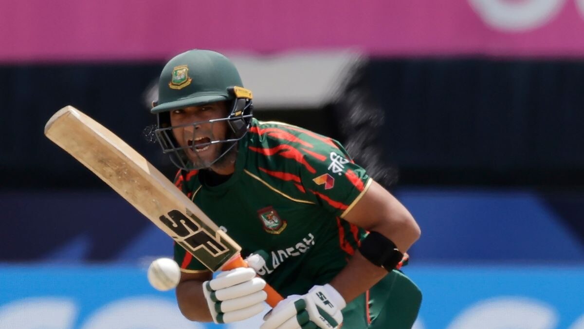Bangladesh Veteran Mahmudullah Announces Retirement From T20Is - News18