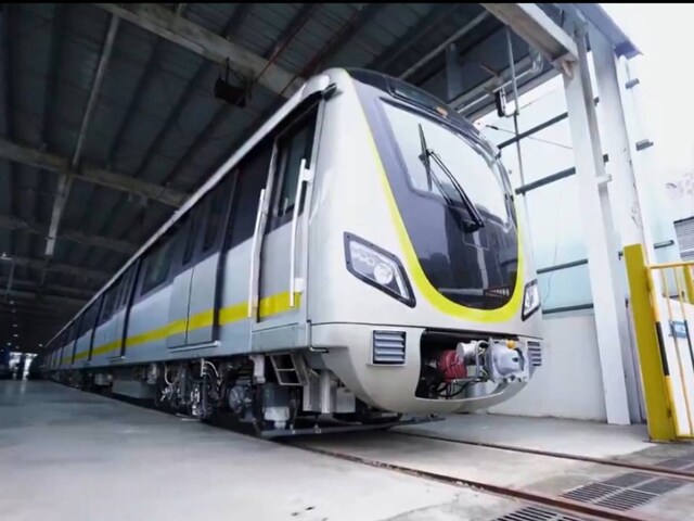Delhi: DMRC To Get First 'Make in India' Driverless Metro Trainset - News18