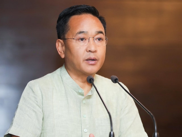 PM Modi Congratulates Prem Singh Tamang On Taking Oath As Sikkim CM ...