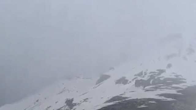 Watch: Rohtang Pass Turns White As Himachal Pradesh Receives Fresh Snowfall | Viral News - News18
