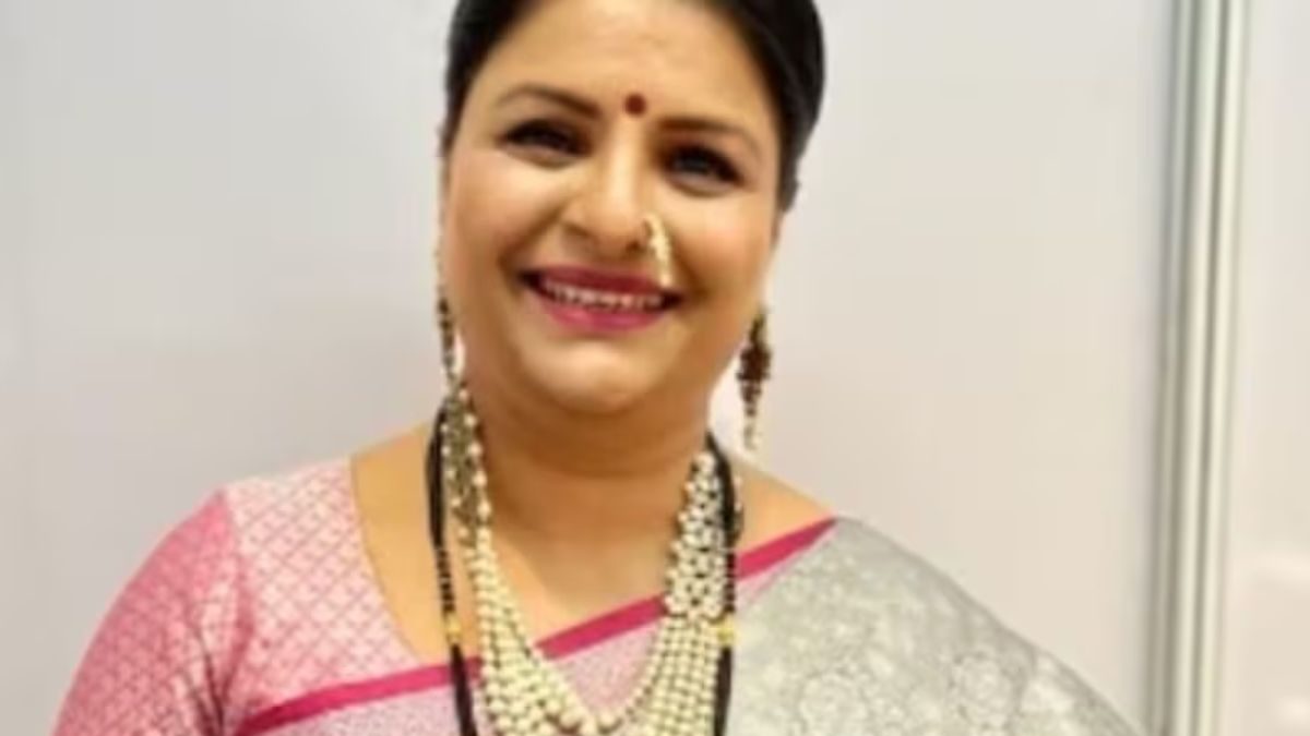 Actress Supriya Pathare Gets Stranded In Mumbai Traffic For 5 Hours ...