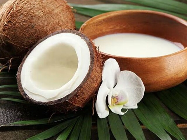 10 Surprising Benefits Of Raw Coconut You Didn't Know - News18