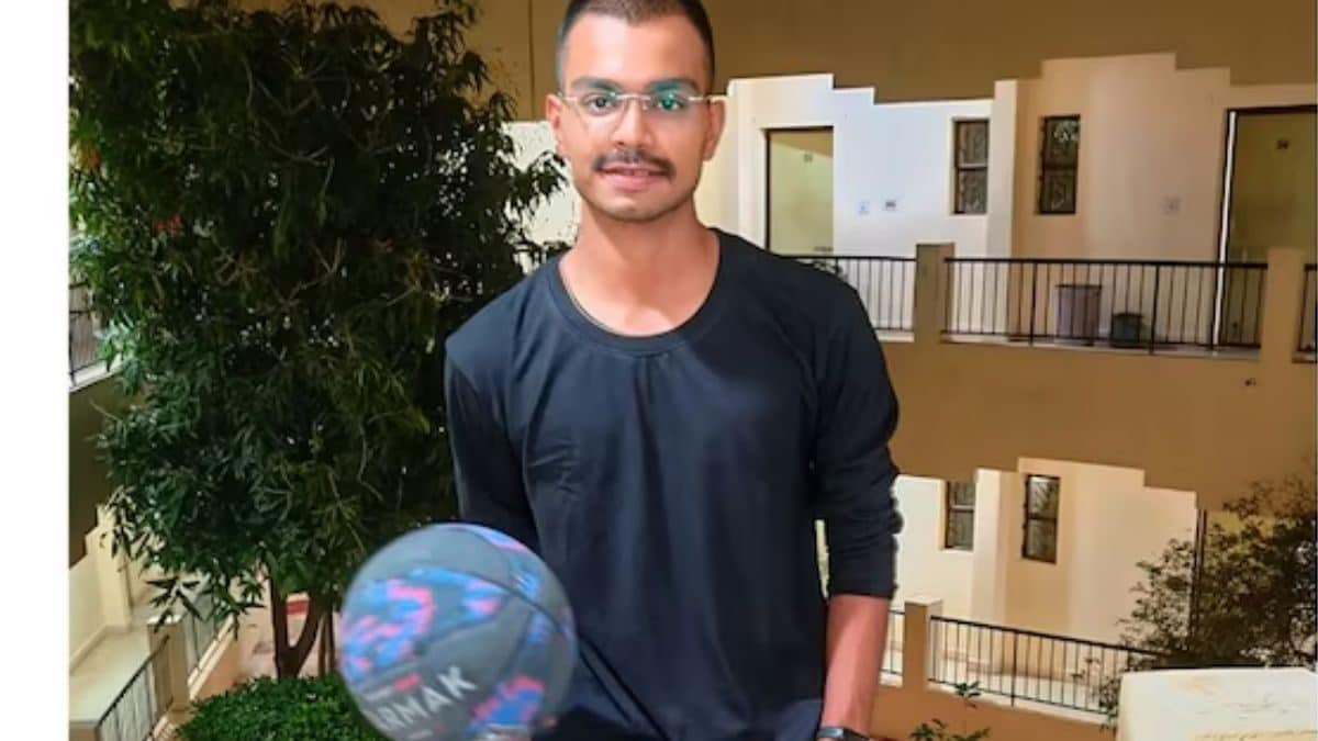 How Navneet Anand Cracked UPSC 2023 Despite Losing His Father At An ...