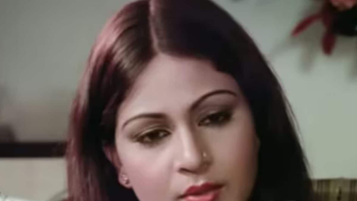 When Actress Rati Agnihotri Consumed Burnt Paper Mixed With Tea For A ...