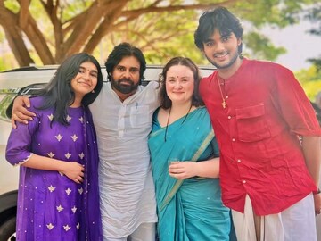 Pawan Kalyan’s Family Photo After Oath-taking Ceremony Is All Things ...