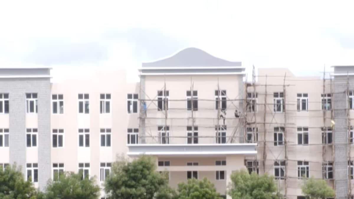 Karnataka's Koppal Gavimath To Provide Shelter To 5,000 Students From ...