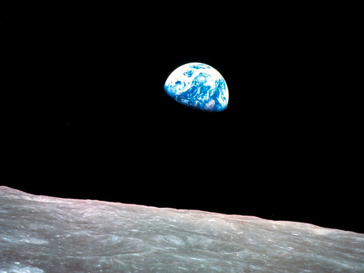 Video: Apollo 8 Astronaut William Anders, Who Took 'Earthrise' Photo ...