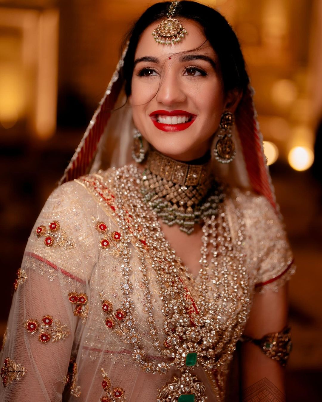 Radhika Merchant's First Photos As Bride Are Here; Stuns in Custom Abu ...