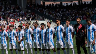 Watch: Argentine Olympic Football Team Booed in Paris After Racism ...