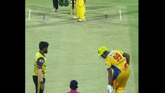 Ravichandran Ashwin Gets Taste of His Own Medicine; Warned for Leaving ...