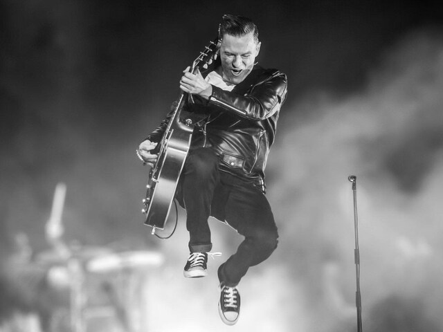 Bryan Adams to Kickstart His India Tour With Mega Concert in Kolkata ...