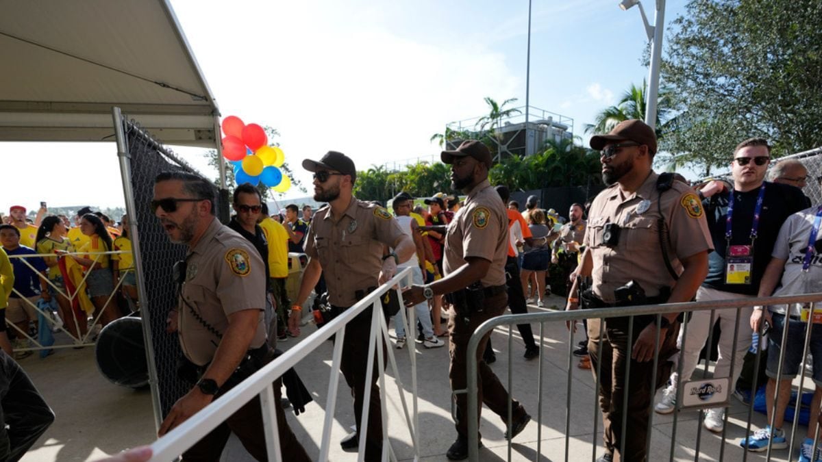 Copa America Final Between Argentina and Colombia Kick-off Delayed Amid ...