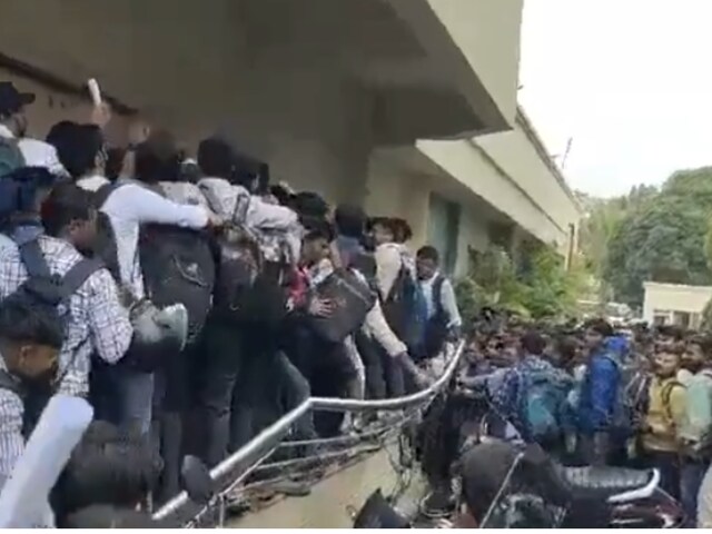 Railing Collapses As 1,800 Aspirants Appear For A Job With 10 Positions ...