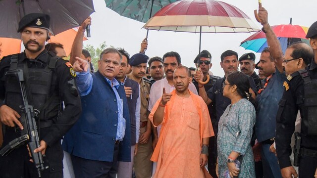 Hathras News: CM Yogi Announces Judicial Inquiry; NCW Chief Demands FIR ...