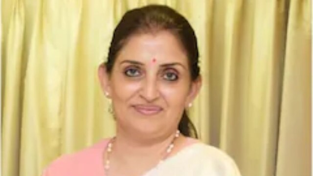 Success Story: Meet IAS Officer Sujata Saunik Who Became First Female ...