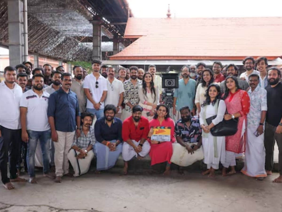 Suraj Venjaramoodu And Sharafudheen-starrer Padakkalam Goes On Floors ...