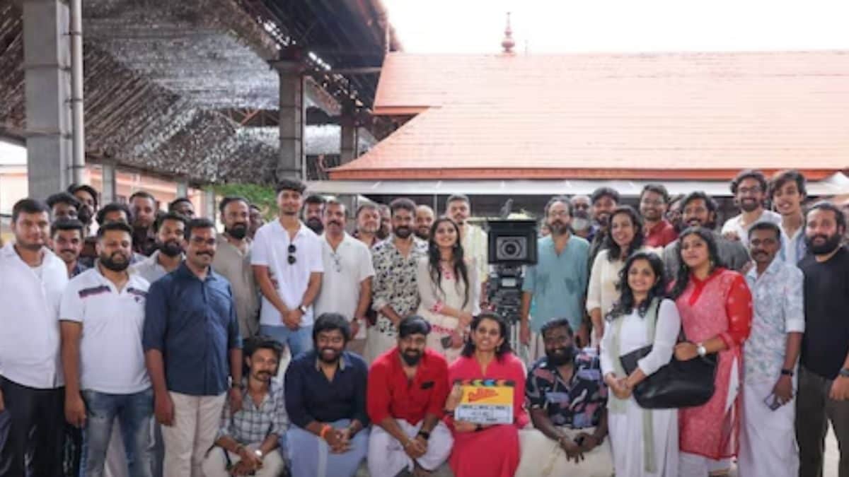 Suraj Venjaramoodu And Sharafudheen-starrer Padakkalam Goes On Floors ...