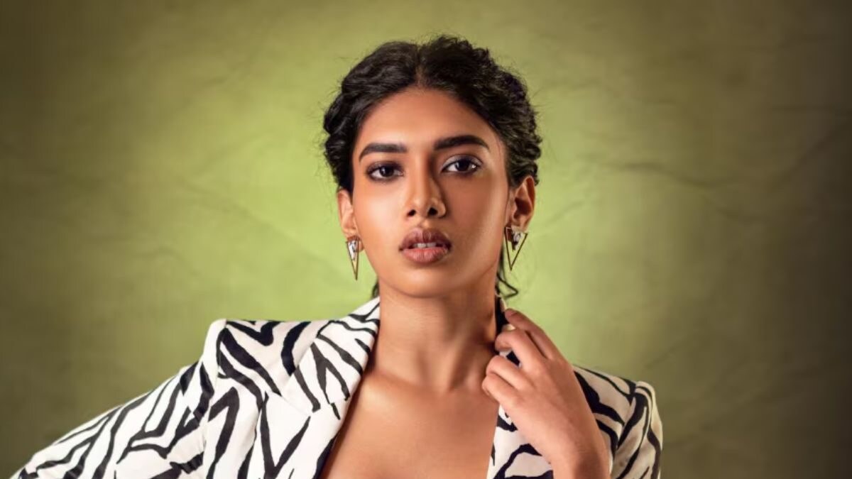 South Actress Dushara Vijayan Plans To Leave Acting By 35 - News18