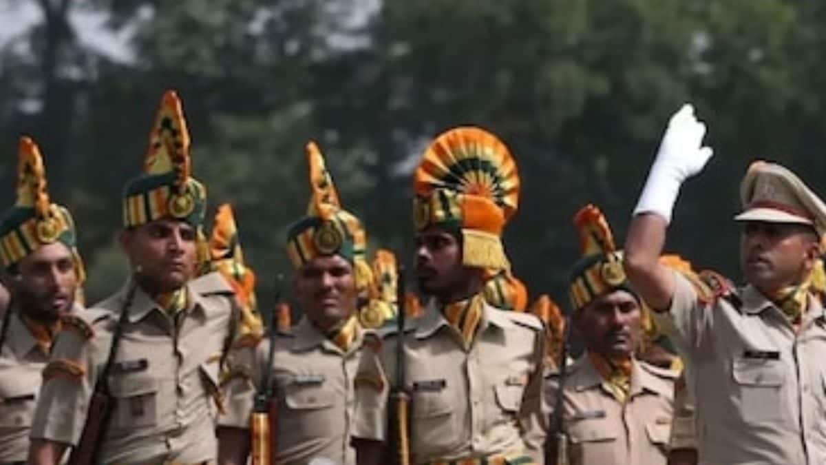 UP Police Constable Recruitment 2024 Exam City Slip Releases Today ...