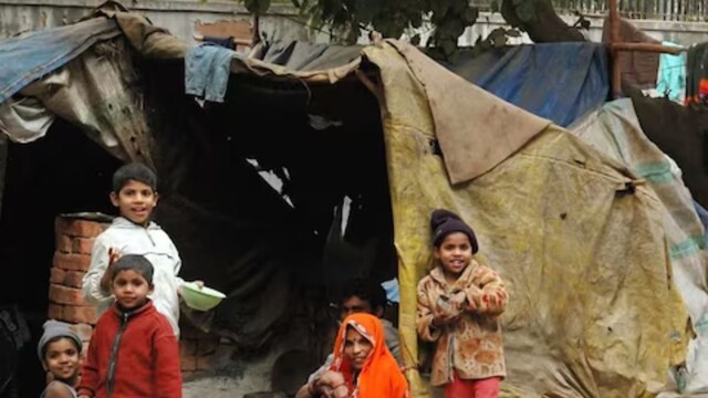 Poverty Declines To Below 5%, Rural-Urban Consumption Gap Narrows: SBI ...