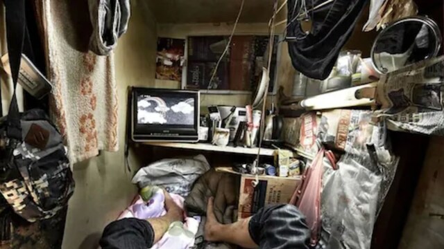Watch: Hong Kong Locals’ Poor Living Conditions Inside Tiny Cubicles ...