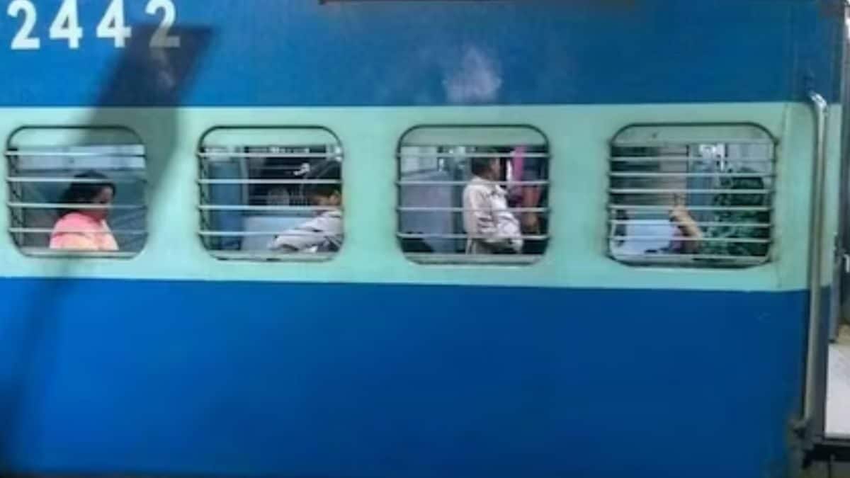 Indian Railways Planning To Have 110 Pantry Cars In Next 2 Years ...