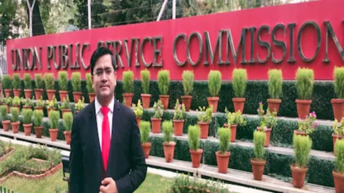 Meet Rajasthan's Dixit Dave, Who Topped UPSC Labour Enforcement Officer ...