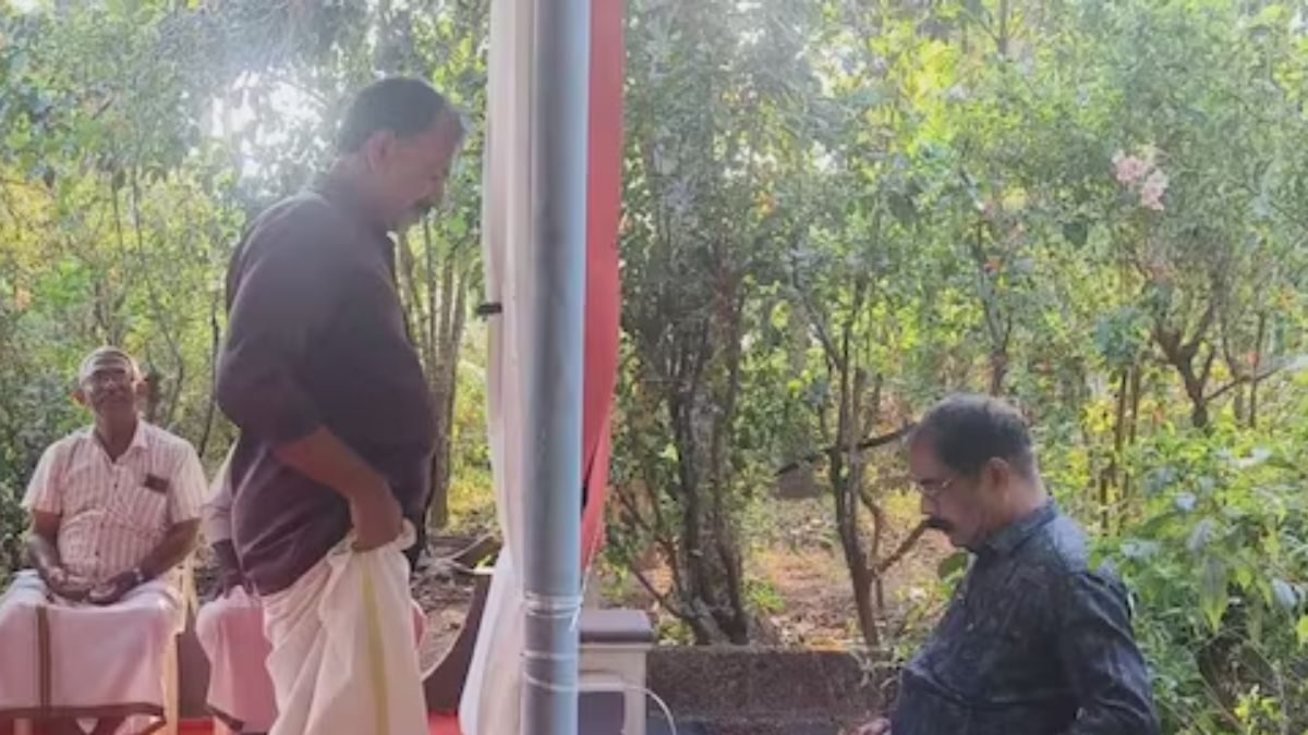 This Kerala Auto Driver Identifies People By Just Looking At Their Feet ...