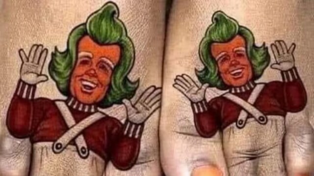 Reddit Reacts To Woman's Bold Foot Tattoo And Remarkable Toe Structure ...